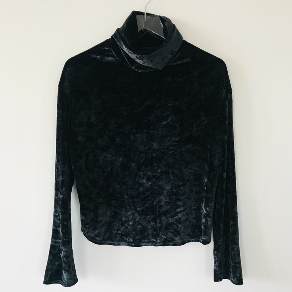 Reformation | Tops | Reformation Long Sleeve Turtleneck Velvet Black Xs ...